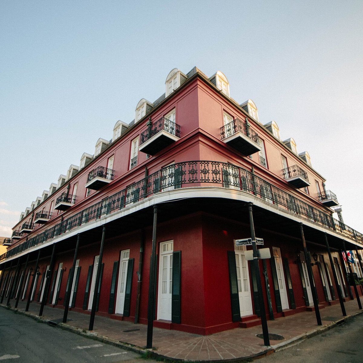 Contact New Orleans Boutique Hotel - Le Richelieu Hotel